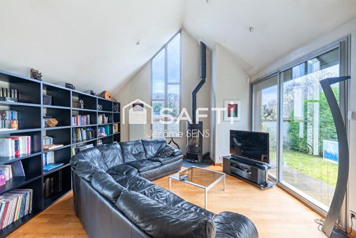 Maison à vendre - Villennes-sur-Seine - 7 pièces - 5 chambres