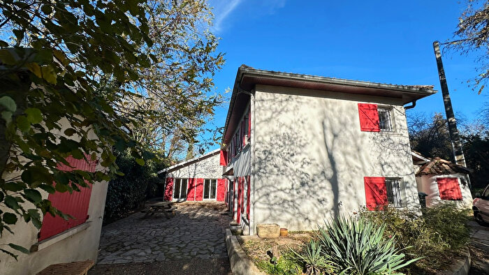 Maison à vendre - Estrablin - 5 pièces - 3 chambres