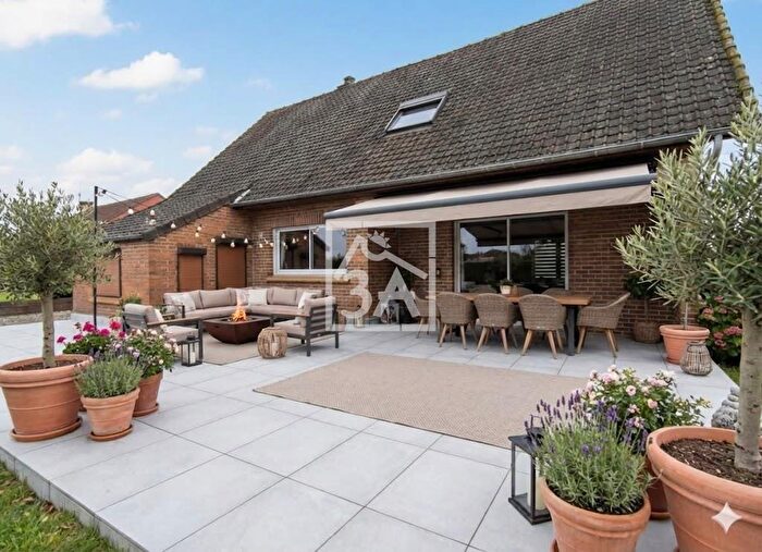 Maison à vendre - Isbergues - 6 pièces - 4 chambres