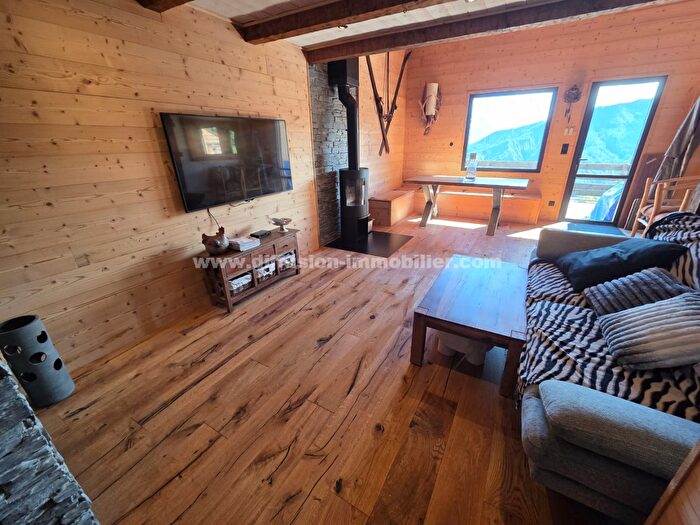 Uvernet-Fours : Appartement 3 pièces à vendre