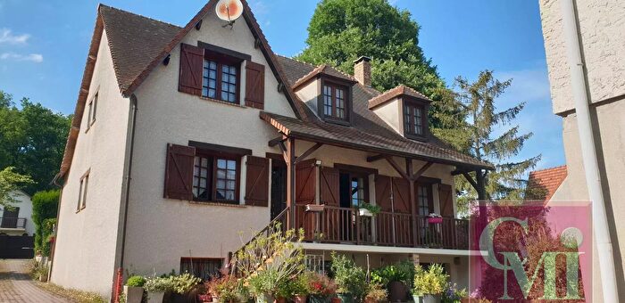 Maison à vendre - Breuillet - 8 pièces - 5 chambres