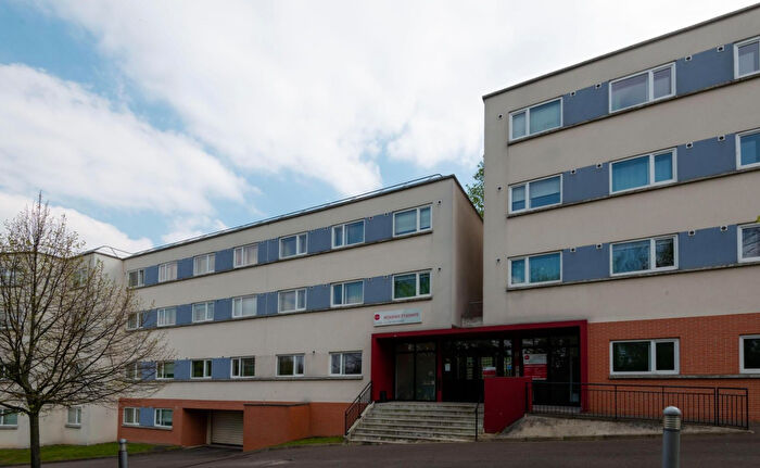 Appartement 1 pièce à vendre - Sèvres, Beau-Site, Binelles, Renan, Chataîgneraie