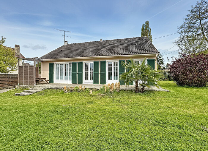 Maison à vendre - Chaumontel - 5 pièces - 3 chambres