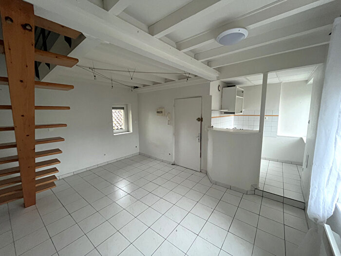 Appartement à vendre - Caussade - 2 pièces - 1 chambre