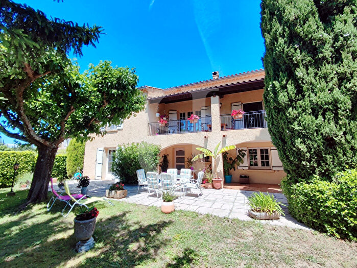 Maison à vendre - Valréas - 6 pièces - 4 chambres