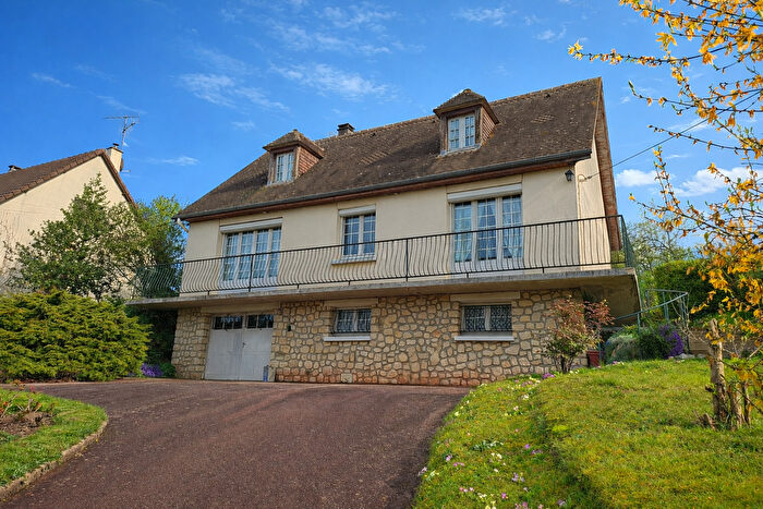 Maison à vendre - LAigle - 6 pièces - 4 chambres