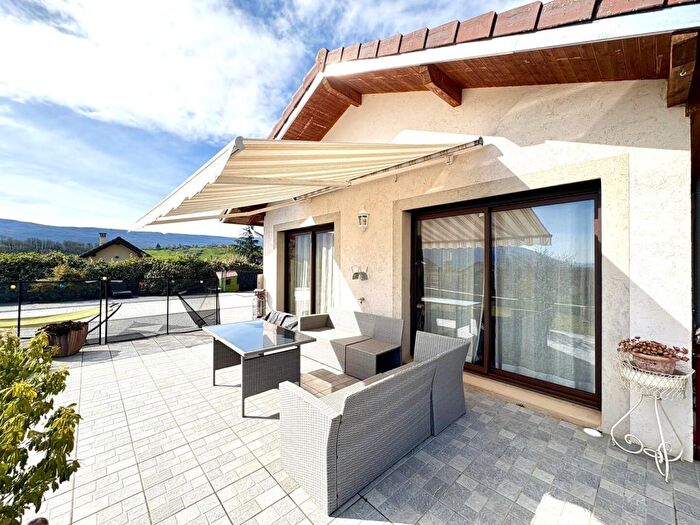 Maison à vendre - Usinens - 4 pièces - 3 chambres