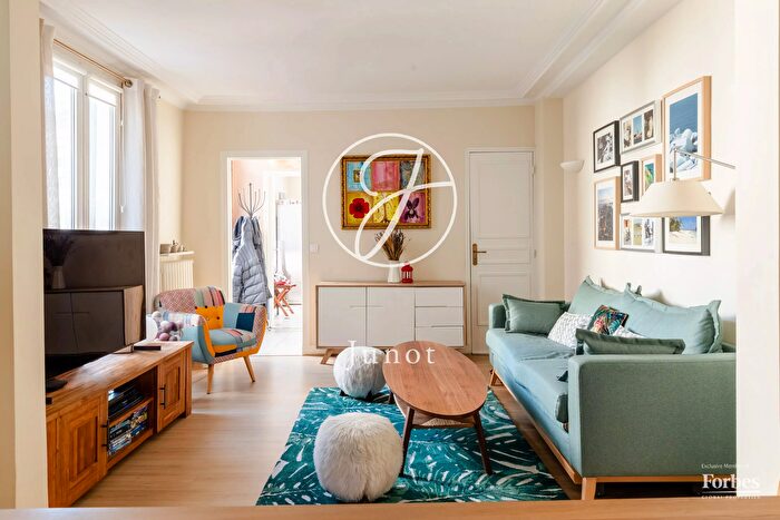 Appartement 4 pièces à vendre à Rueil-Malmaison, Coeur de Ville