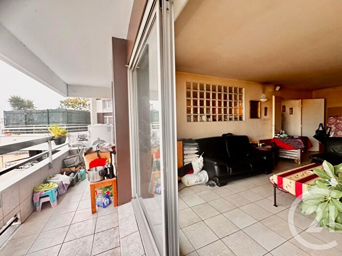 Appartement à vendre - Paris e , Porte de la Villette - 3 pièces - 2 chambres