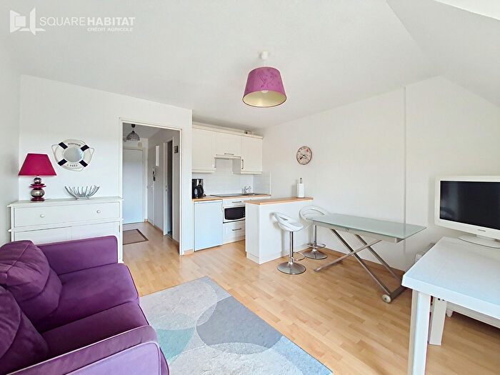 Quiberon, Centre-ville, Grande Plage, Port Maria, Goviro, Kervozès : Appartement 1 pièce à vendre