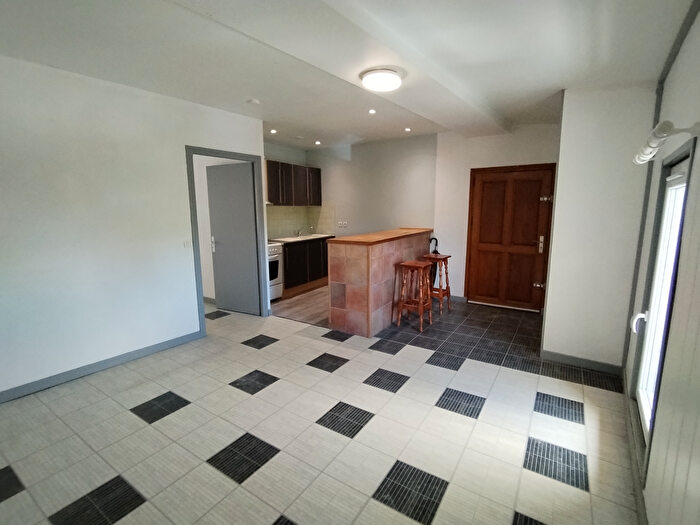 Appartement à louer - Pézenas - 2 pièces - 1 chambre