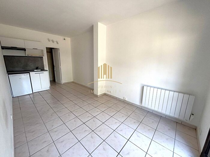 Appartement 1 pièce à louer à Saint-Maur-des-Fossés