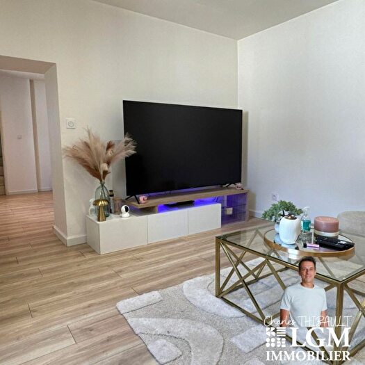 Jonquières-Saint-Vincent : Maison 4 pièces à vendre