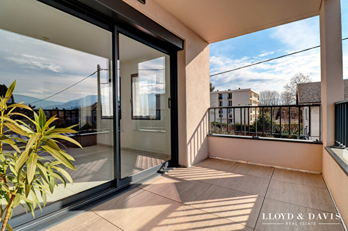 Appartement à vendre - Bassens - 2 pièces - 1 chambre