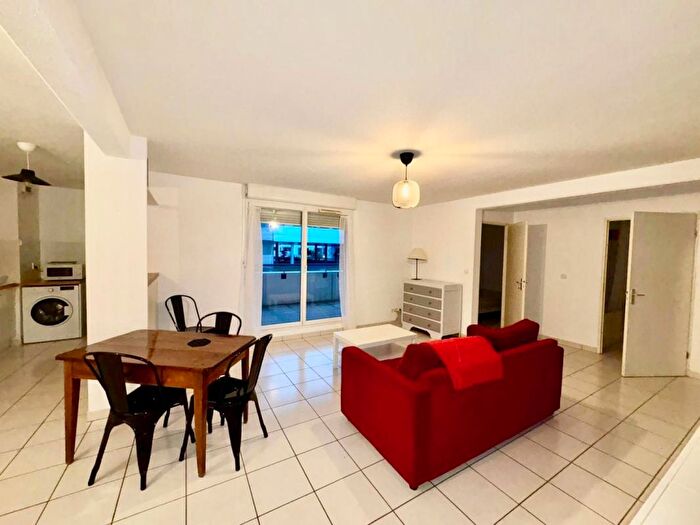 Appartement à louer - Bordeaux, La Bastide - 2 pièces - 1 chambre