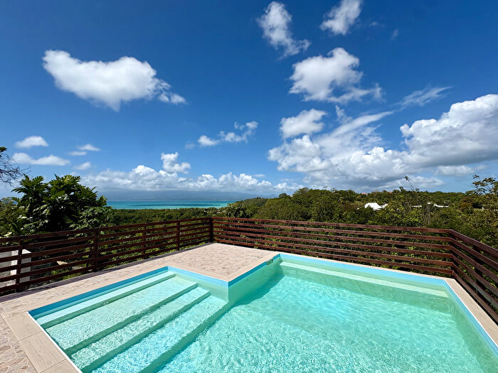 Maison à louer - Le Gosier - 6 pièces - 5 chambres