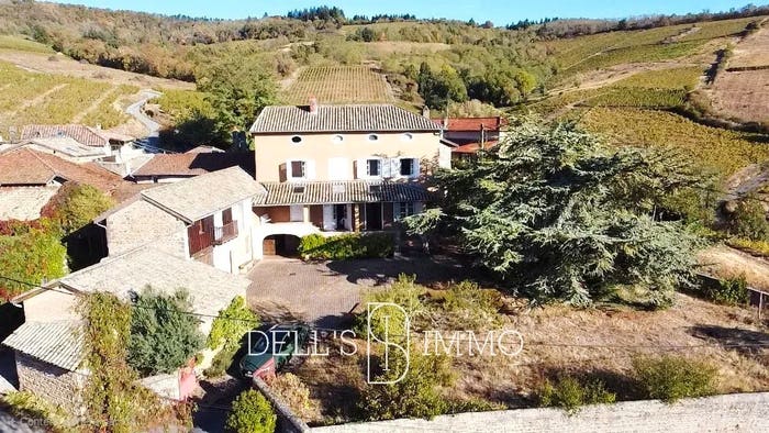 Chiroubles - Maison 9 pièces à vendre