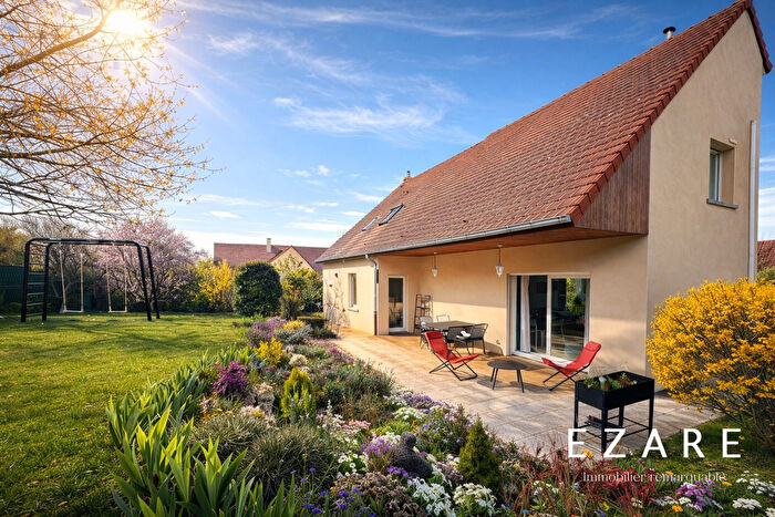 Maison à vendre - Dijon, Montagne Sainte-Anne - 7 pièces - 4 chambres