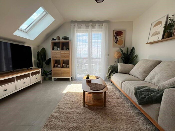 Appartement 2 pièces à Centre Ville Chateau, Chennevières-sur-Marne, à louer
