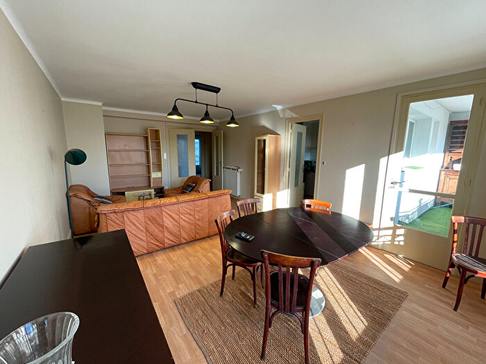 Appartement à louer - Saint-Brieuc, Centre-ville, Saint-Michel, Le Légué, Notre-Dame - 4 pièces - 3 chambres