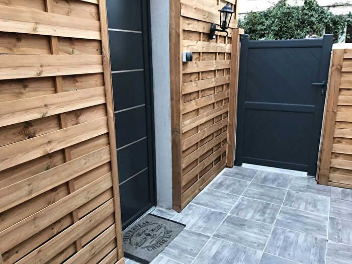 Maison à vendre - Châtellerault, Sud Ouest - 2 pièces - 1 chambre