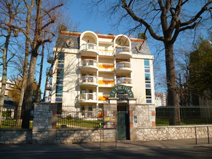 Orléans, La Croix Saint-Marceau, La Mouillère, Pré Pinson - Appartement 2 pièces à louer