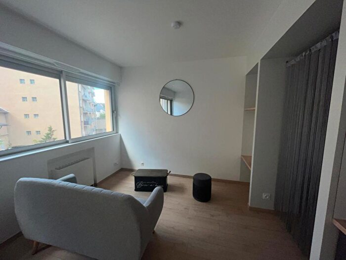 Appartement à louer - Rodez, Gare, Le Faubourg - 2 pièces - 1 chambre