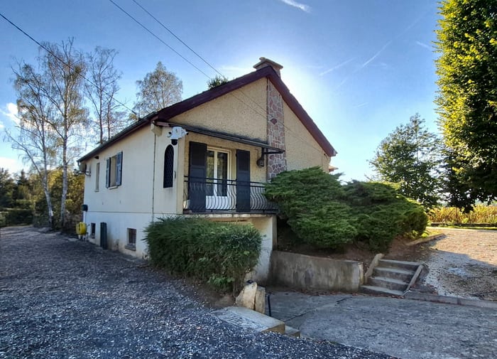 Coucy-le-Château-Auffrique : Maison 4 pièces à vendre