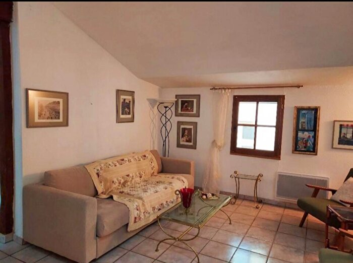 Appartement à louer - Béziers, Centre-ville, Palais des Congrès, Garibaldi, Gambetta - 3 pièces - 2 chambres