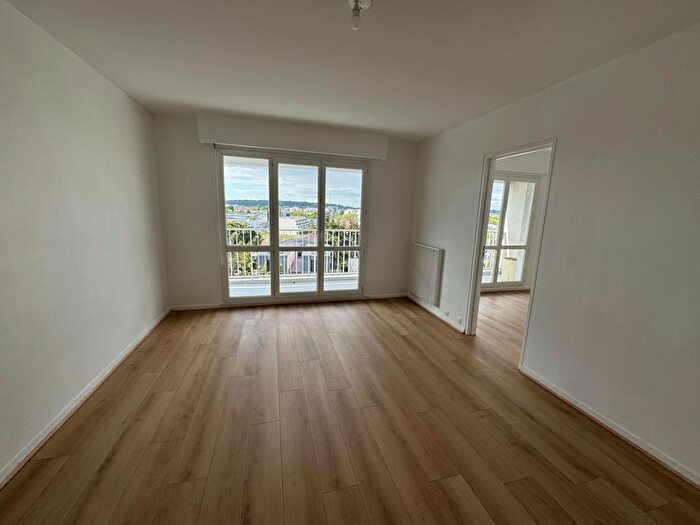 Appartement à vendre - Noisy-le-Grand, Nord - 3 pièces - 2 chambres