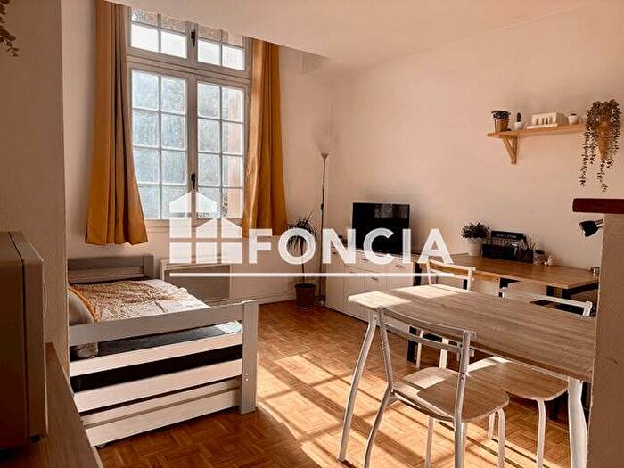 Appartement à louer - Saint Marc-Croix de Pierre-Saint Nicaise, Rouen - 2 pièces - 1 chambre