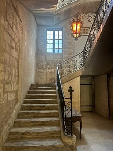 Appartement 3 pièces à Avignon, Palais des Papes, Zone Piétonne, à vendre