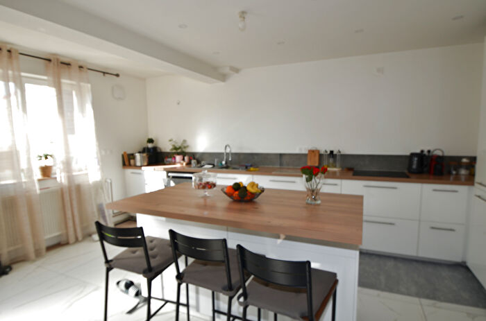 Maison à vendre - Neuf-Brisach - 6 pièces - 4 chambres