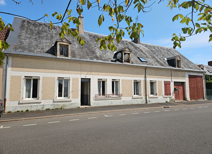 Maison 6 pièces à Vallenay, à vendre