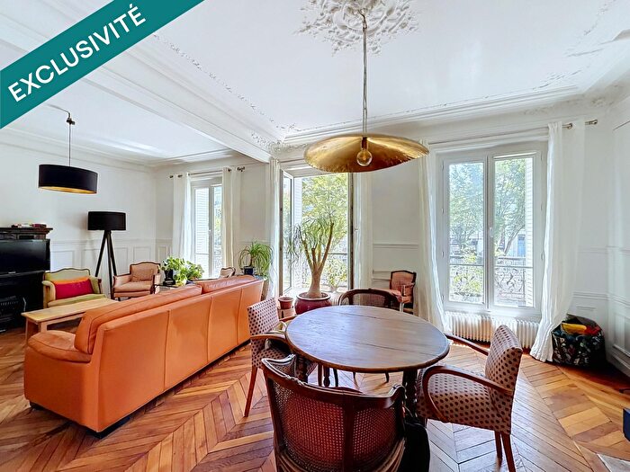 Paris 18ème, Barbès, Château Rouge - Appartement 3 pièces à vendre