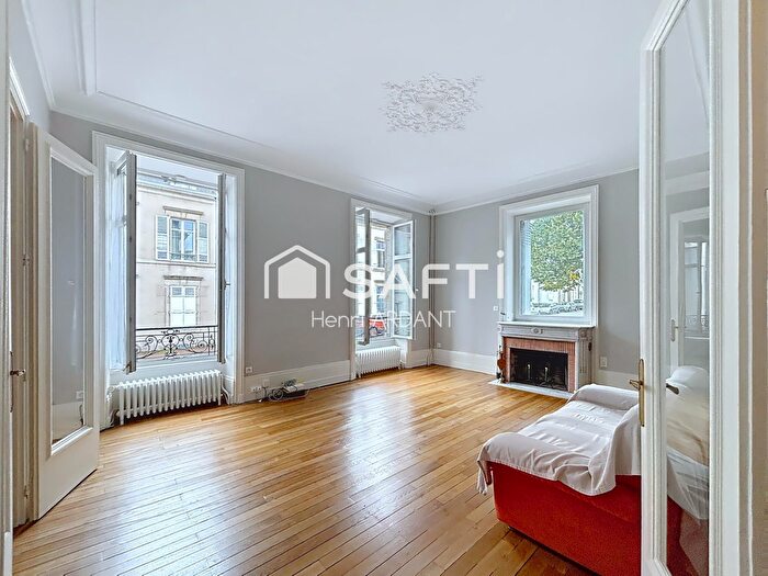 Maison à vendre - Limoges, Centre-ville, Hôtel de Ville, Emailleurs - 11 pièces - 8 chambres