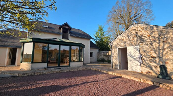 Maison à vendre - Baugé - 4 pièces - 3 chambres