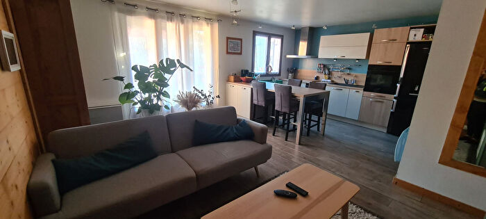 Appartement 3 pièces à Faverges, à vendre