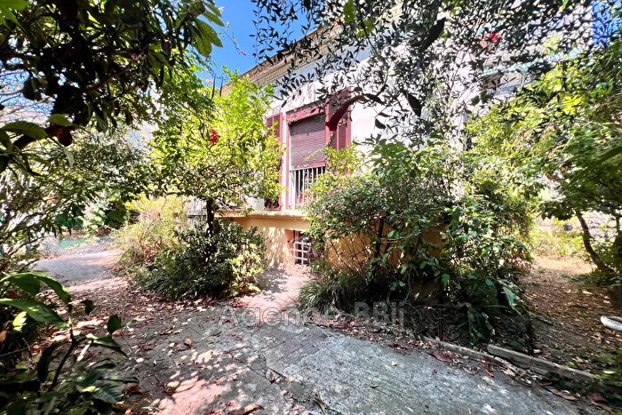Maison 7 pièces à Nice, Libération, à vendre