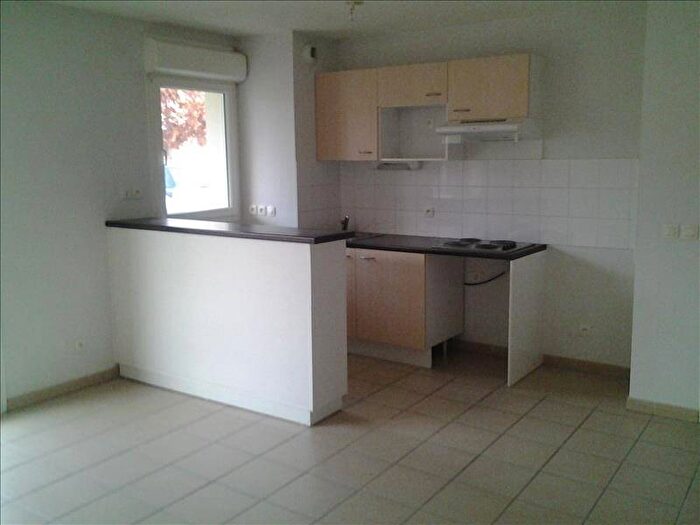 Galgon : Appartement 3 pièces à louer