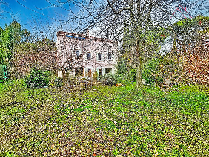 Maison à vendre - Velleron - 9 pièces - 5 chambres