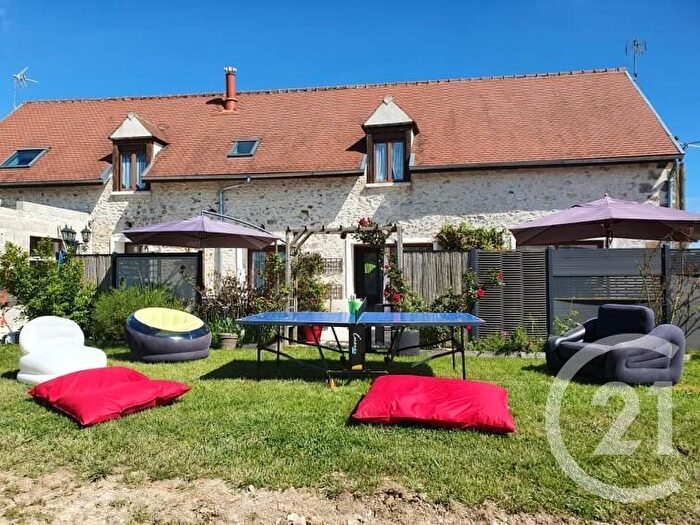 Villiers-Saint-Georges : Maison 7 pièces à vendre