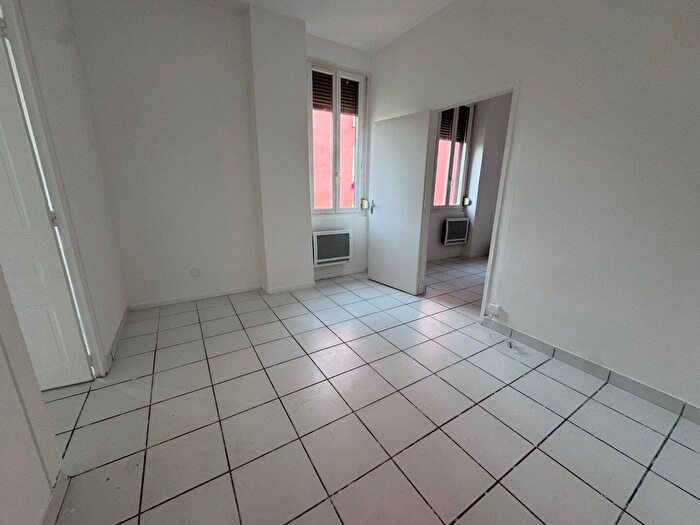 Clément, Villeurbanne : Appartement 2 pièces à louer