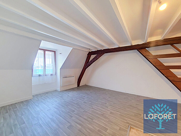 Étampes, Saint-Martin, Saint-Gilles - Appartement 1 pièce à louer