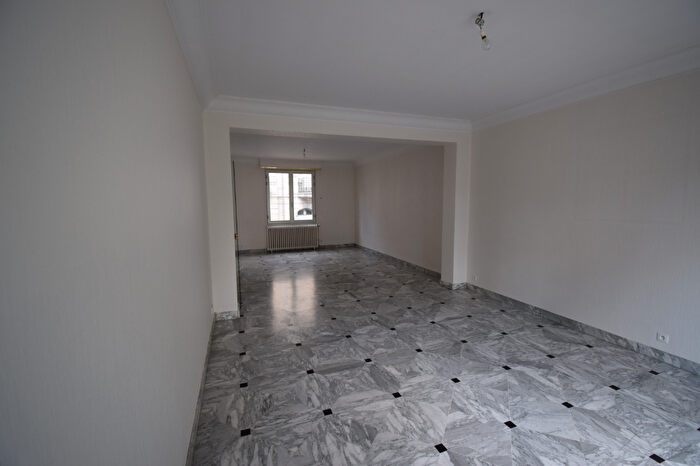 Maison 7 pièces à Bordeaux, Croix Blanche, à louer