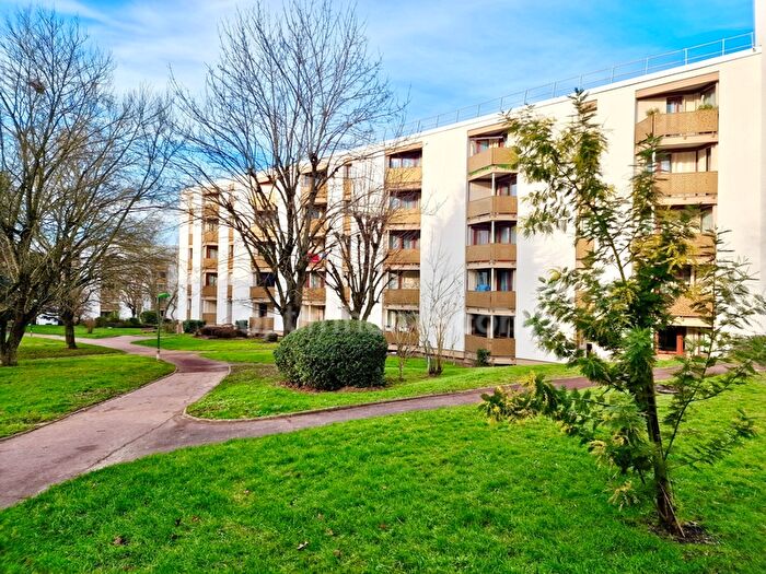 Appartement à vendre - Longjumeau, Colucci, Sud - 3 pièces - 2 chambres