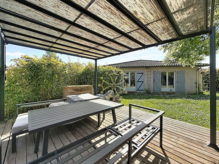 Maison à vendre - Lapeyrouse-Fossat - 6 pièces - 5 chambres