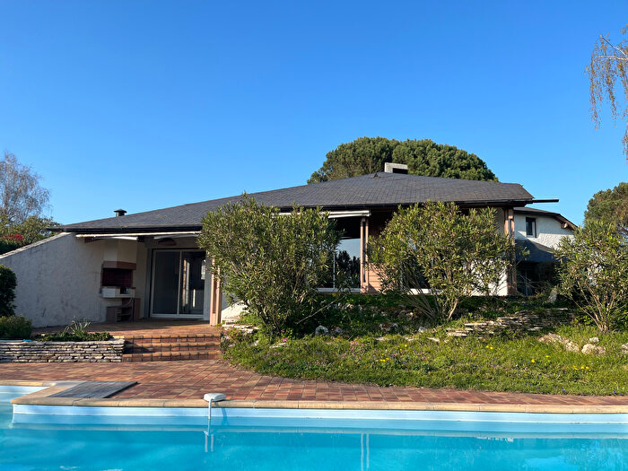 Maison à louer - Montardon - 5 chambres