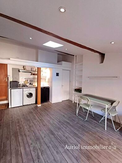 Appartement à louer - Sud, Auriol - 1 pièce