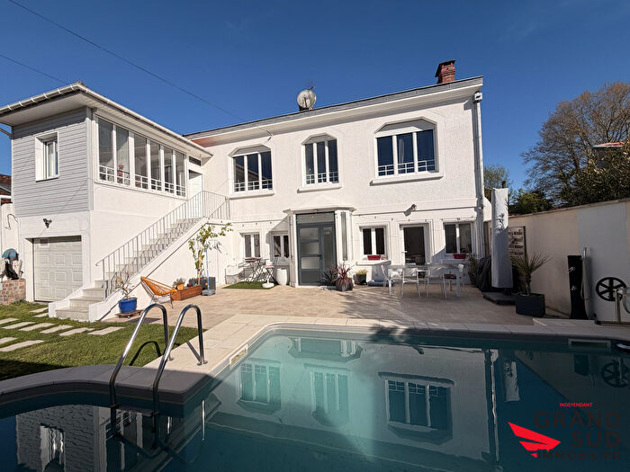 Maison à vendre - Bègles - 6 pièces - 4 chambres